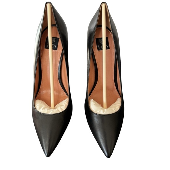 Lita by Ciara | Shoes | Lita By Ciara Black Leather Solid Point Toe ...